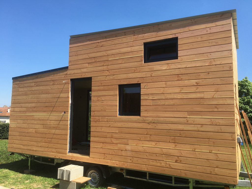 QUI SOMMES-NOUS? - JS-Tiny